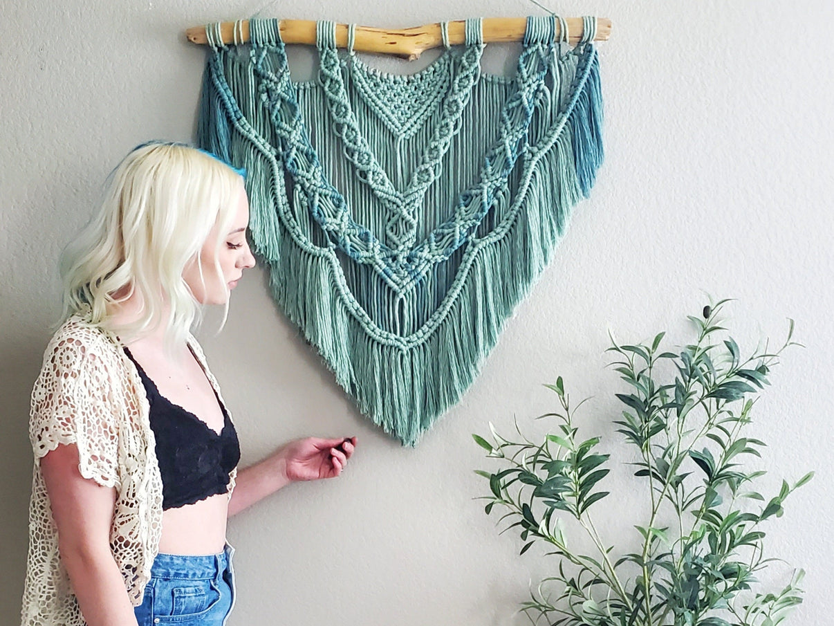 Macrame wall hanging. Green wall decor. bohemian wall decor. Boho wall ...