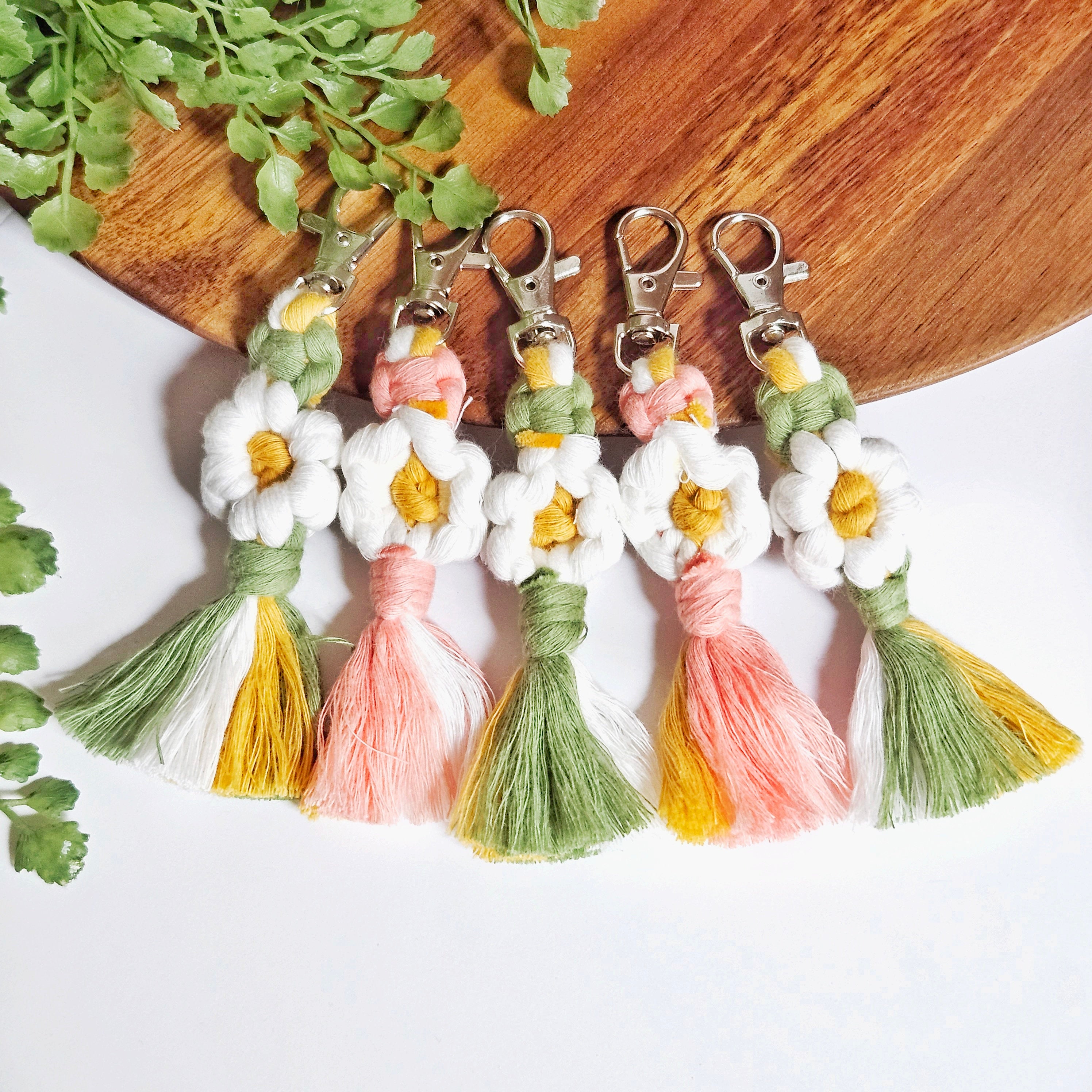 Handmade macrame flower keychains. 100% cotton. boho chic gifts for he ...